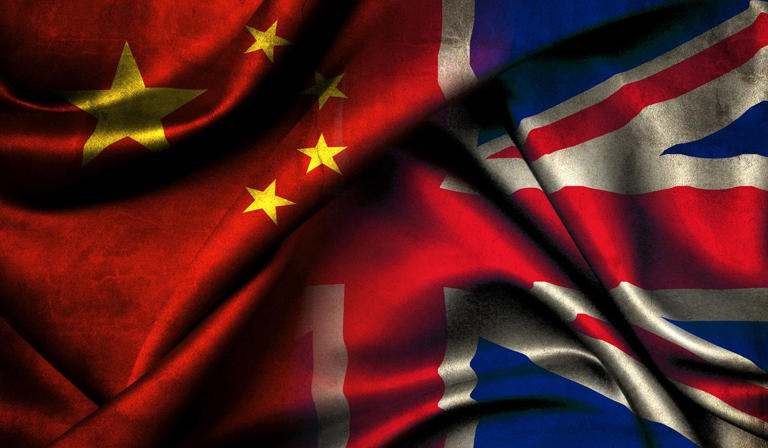 UK and China agree services partnership after Starmer and Xi meet