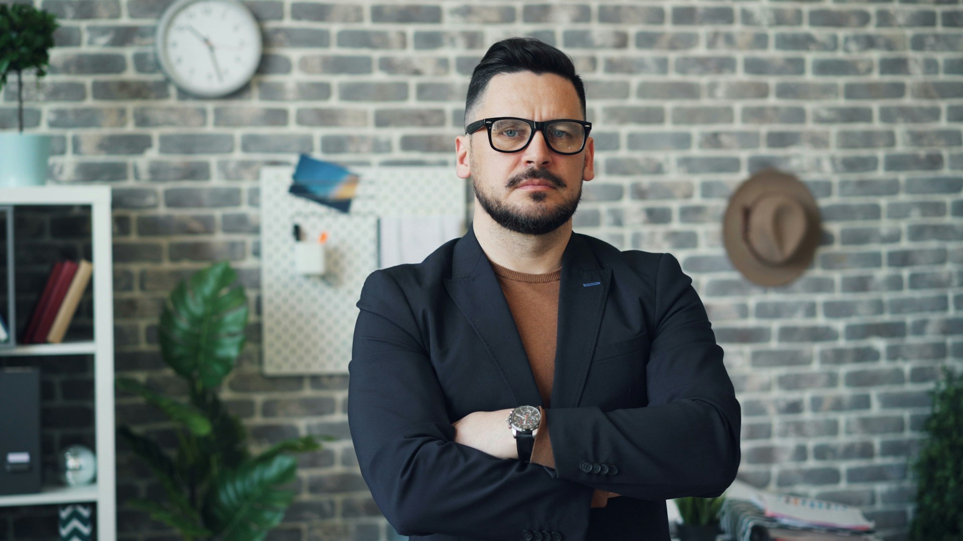 Why your "unlimited" vacation days are a psychological trap in Canada