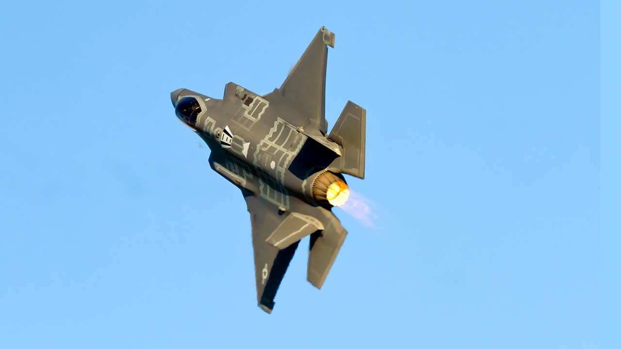 F-35 or Gripen? Canada’s fighter jet dilemma, explained