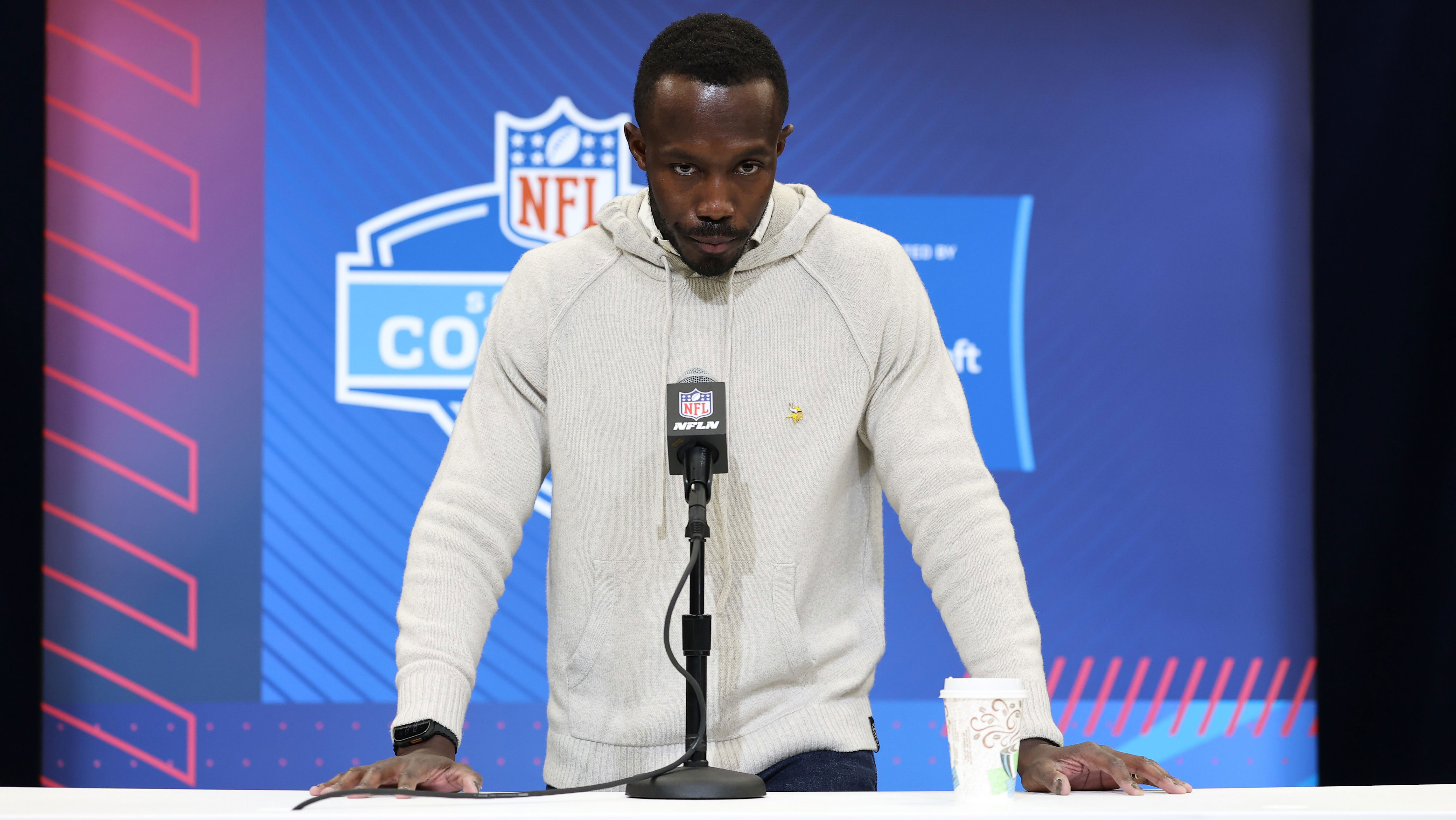 Vikings fire GM Kwesi Adofo-Mensah