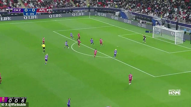 A Diego Costa stunner, bizarre wrestling move on KSI and Thierry Henry ...