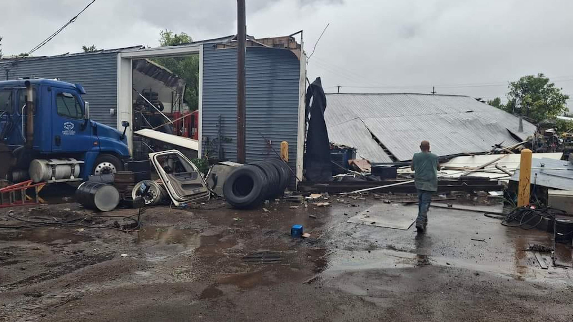 Parma, Ohio, rocked by tornado causing widespread damage