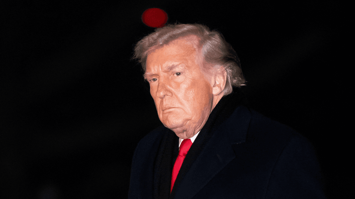 FBI inundated with 'salacious allegations' of Trump assaulting women in ...