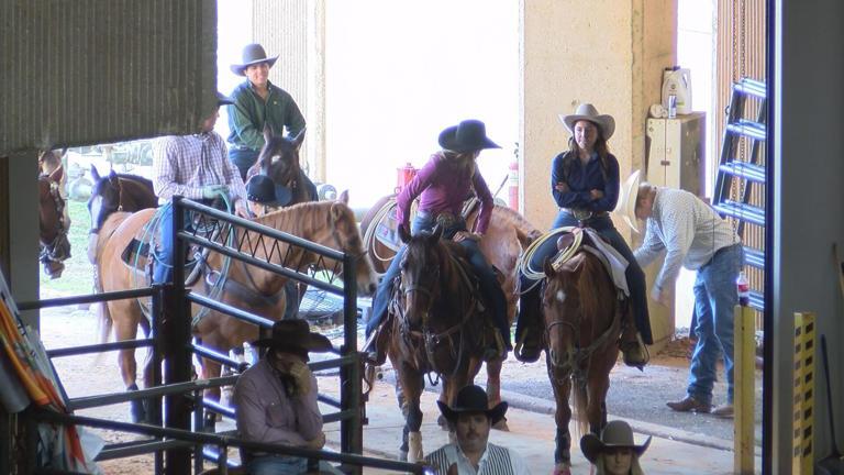 Professional Cowboys Association brings educational rodeo to ...