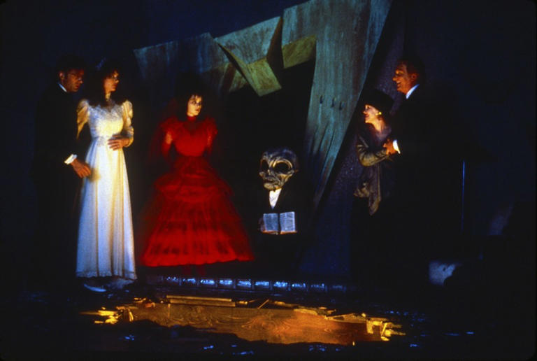 Alec Baldwin honors ‘Beetlejuice’ co-star Catherine O’Hara: ‘One of the ...