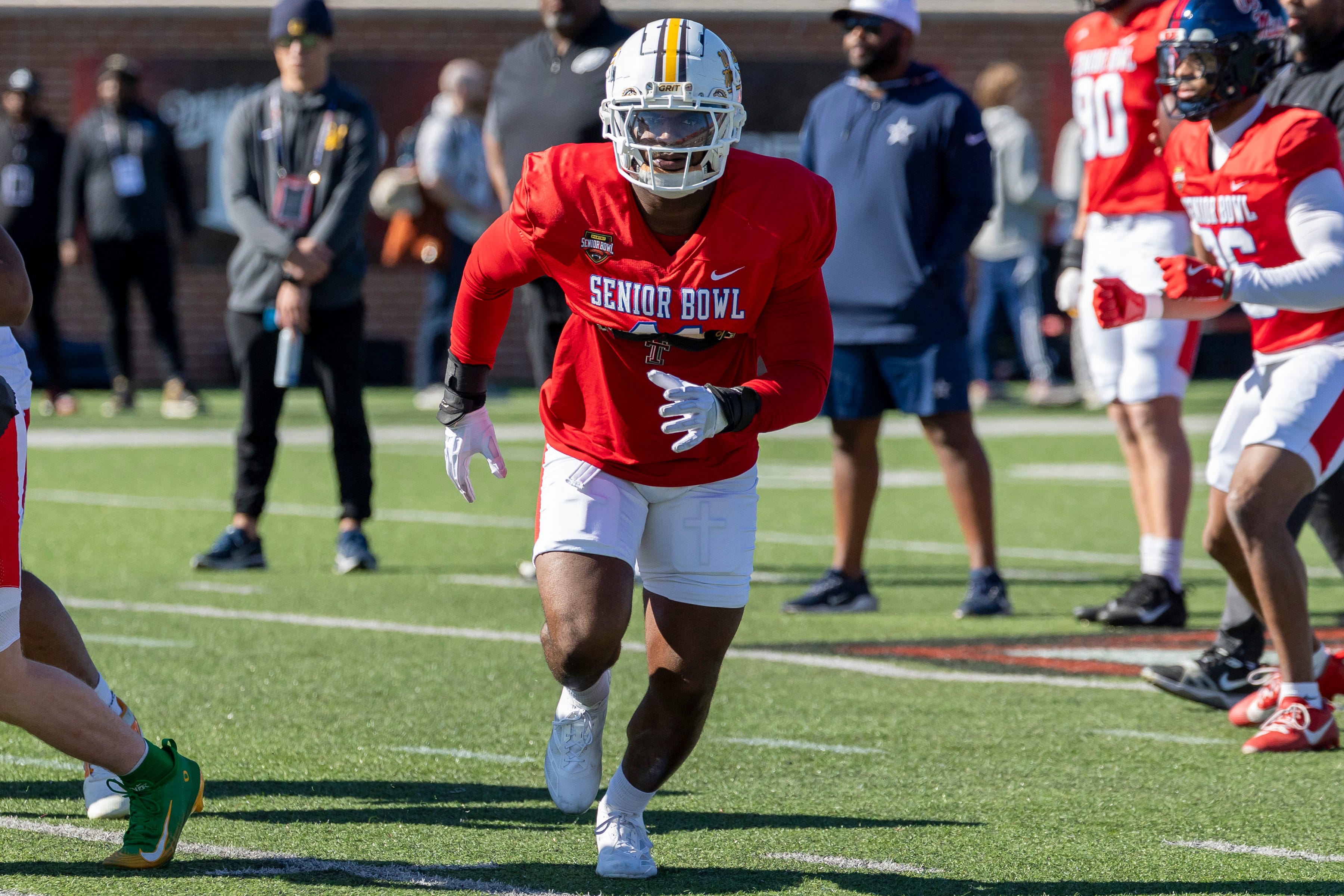 Draft prospect shares what Chargers are getting with DC Chris O'Leary