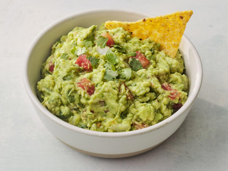 The only way to keep avocados from browning, according to chefs