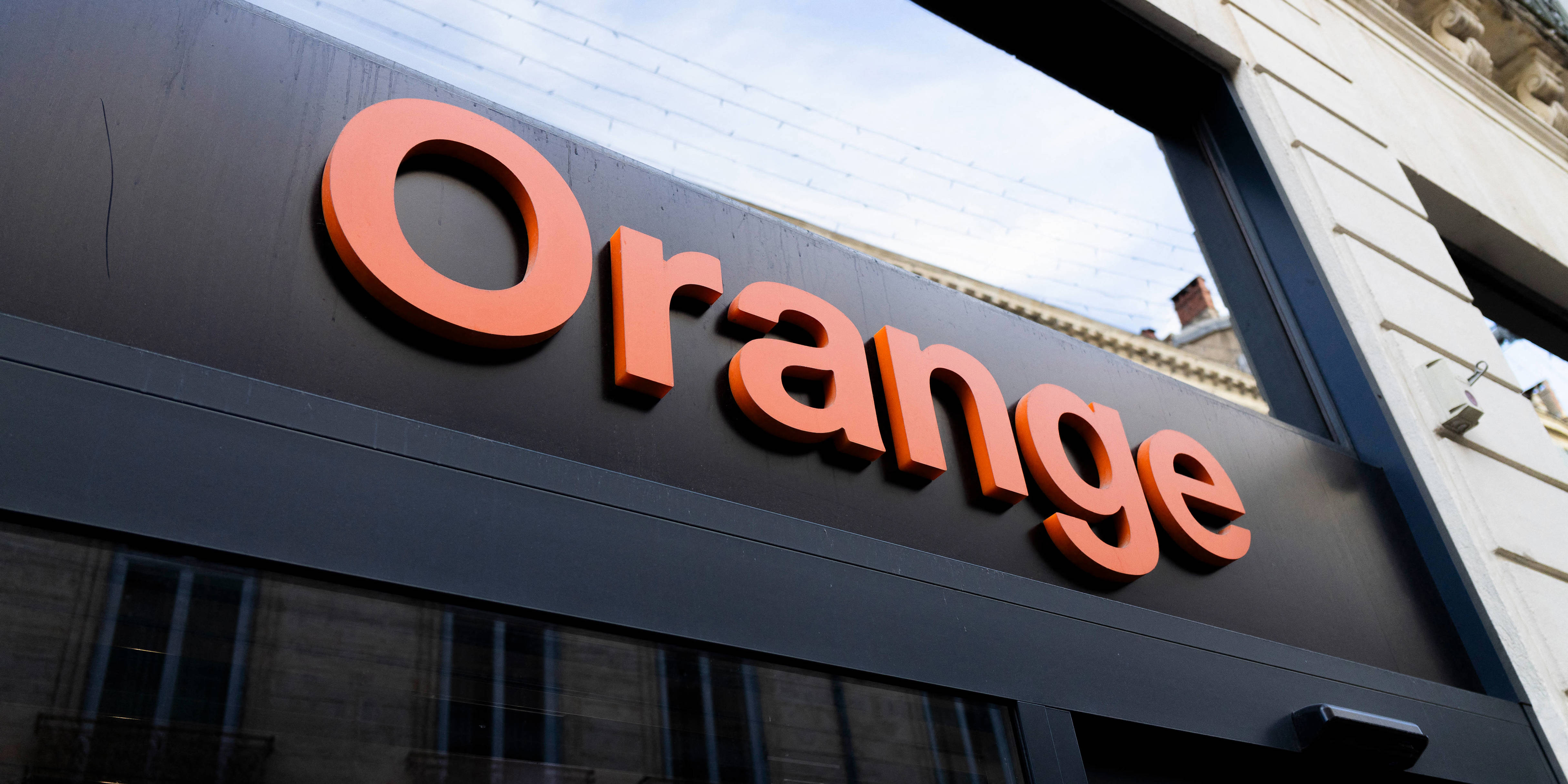 Panne de réseau mobile : des milliers d'abonnés d'Orange et Sosh ...