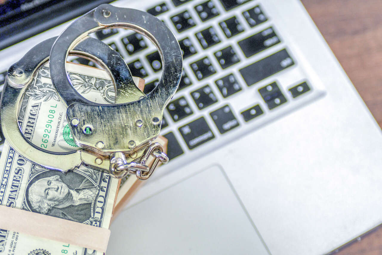 Houston-area man pleads guilty in $2.1M 'meme stock' scheme