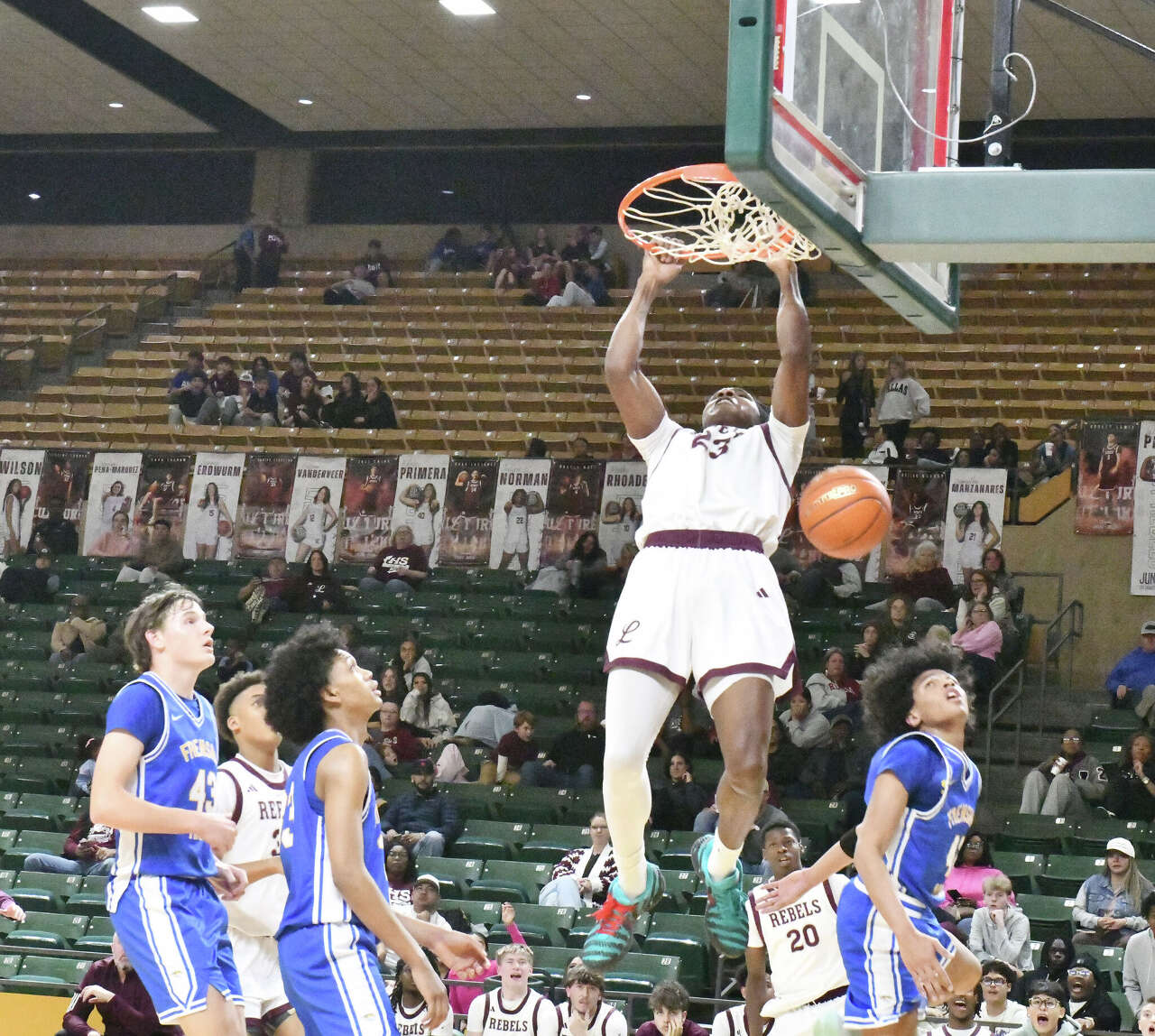Big men lead Legacy boys to 1st win over Frenship since 2019