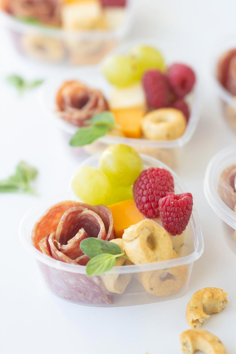 How to make a mini heart charcuterie box for Valentine’s Day