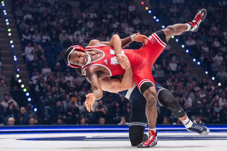 Powerhouse Penn State dusts No. 5 Nebraska 26-12, winning seven bouts ...