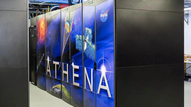 This NASA supercomputer compresses 500 years of computing into a single ...
