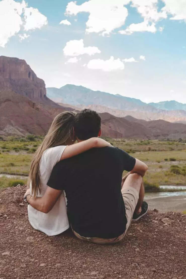 Sleeping side by side, living worlds apart: Why young couples prefer ...