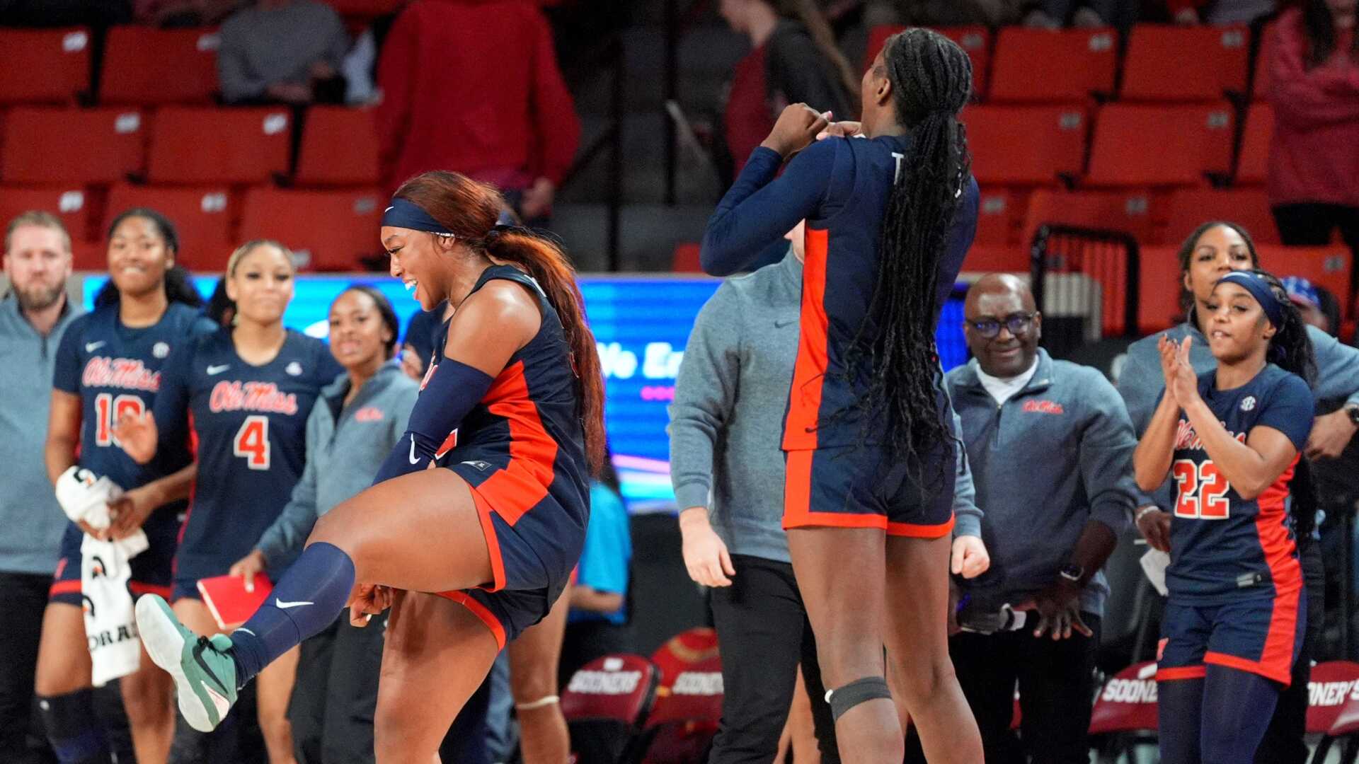 Cotie McMahon scores 27 as No. 17 Mississippi women hold off No. 5 ...