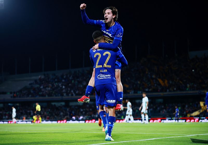 Pumas UNAM golea en torneo mexicano de fútbol