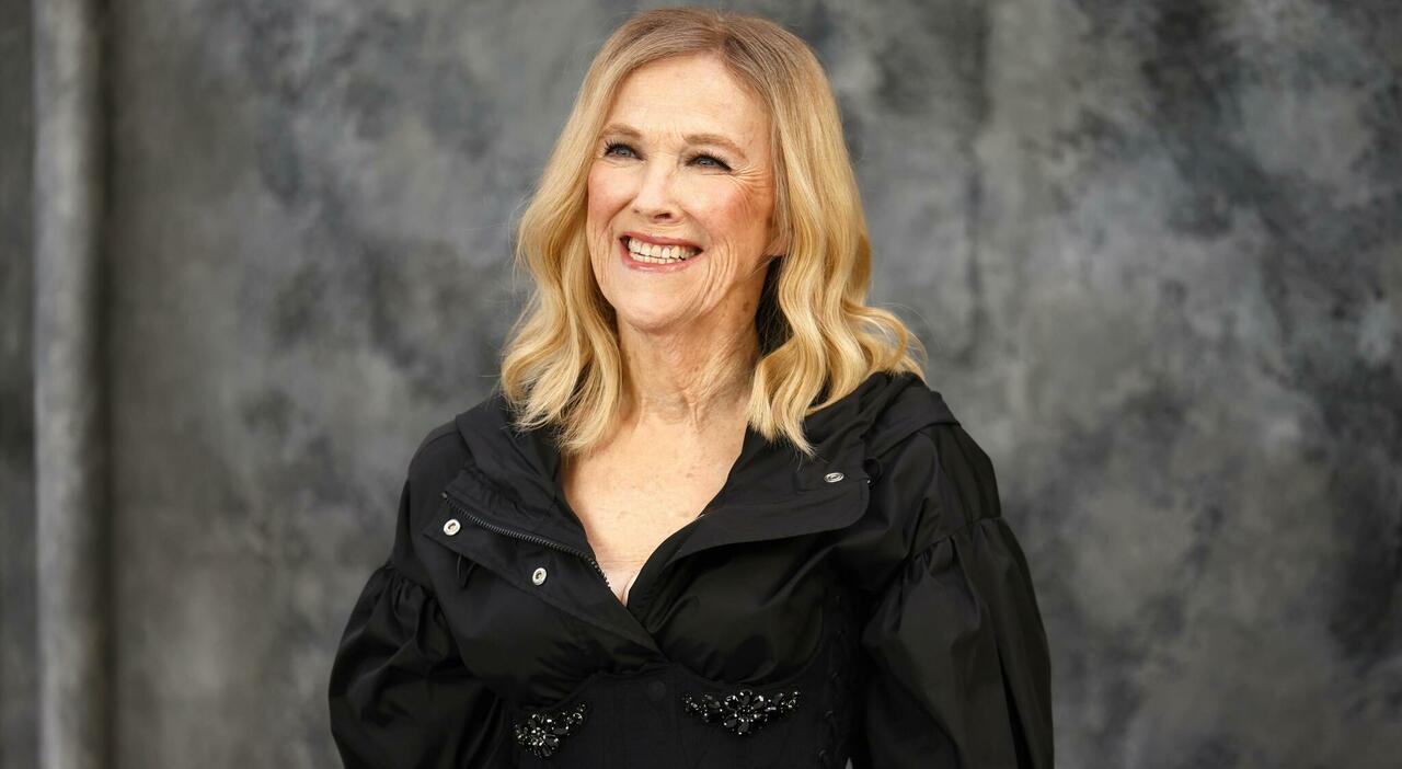 Catherine O'Hara, l'attrice morta per un problema respiratorio. L ...