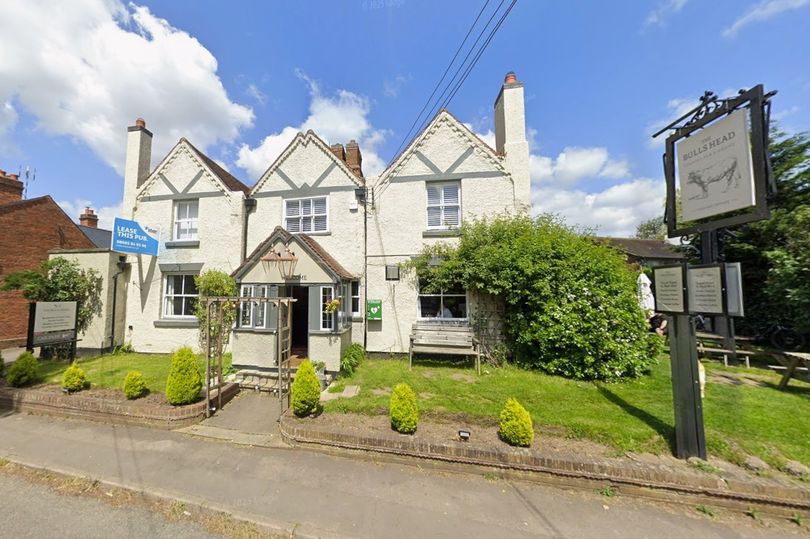 Historic Grade II listed pub takes steps to save 'collapsing' feature