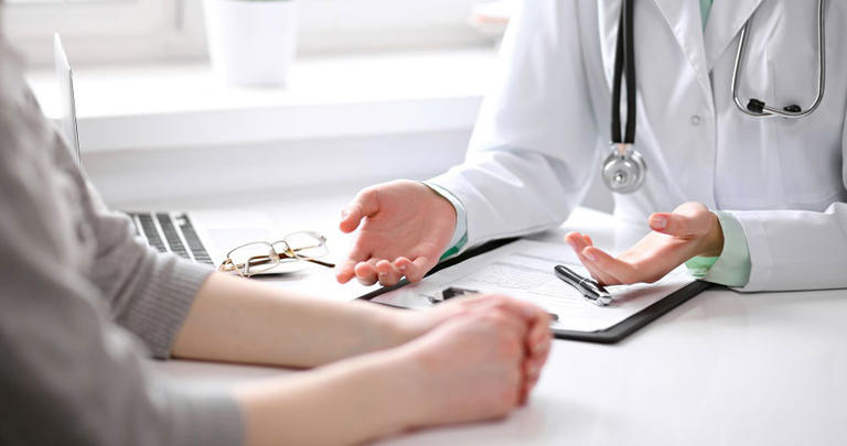 Trans men face increased risk of acne after starting testosterone ...