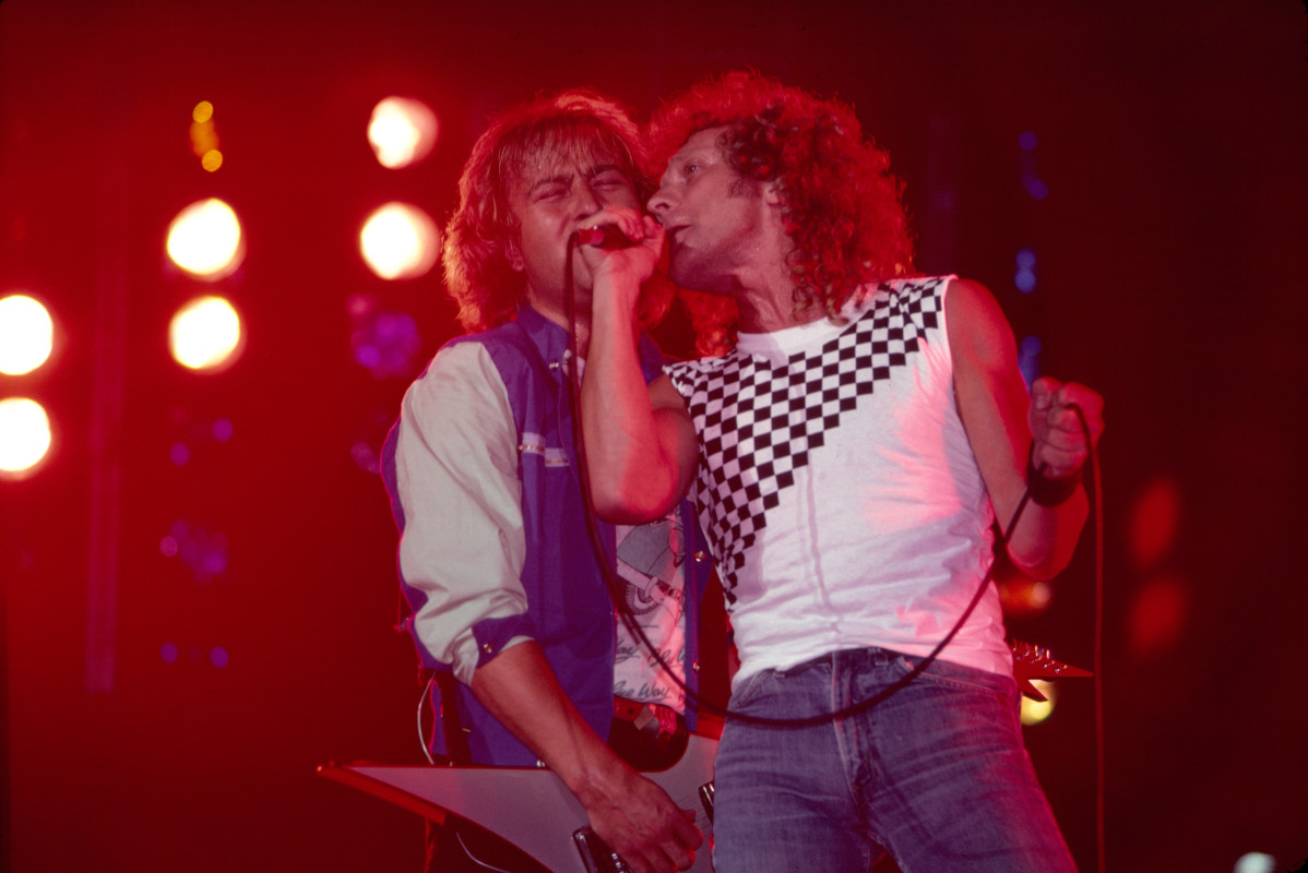 Iconic '80s rocker announces two special shows with former band