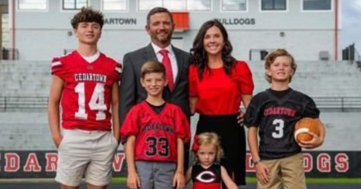 Bowdon (Ga.) promotes DC Jamie Abrams to head football coach