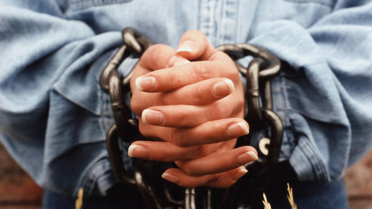 Suspect in Anaheim decapitation case arrested after fleeing the US