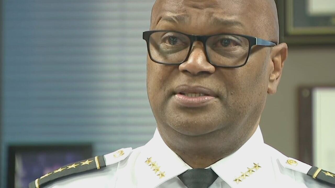 Ex-South Fulton police chief being paid to testify in lawsuits ...