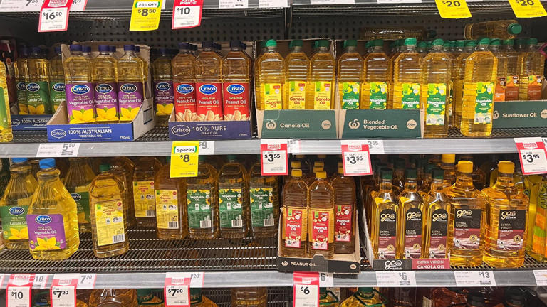 Avoiding seed oils is an online trend, but are they as bad as some ...