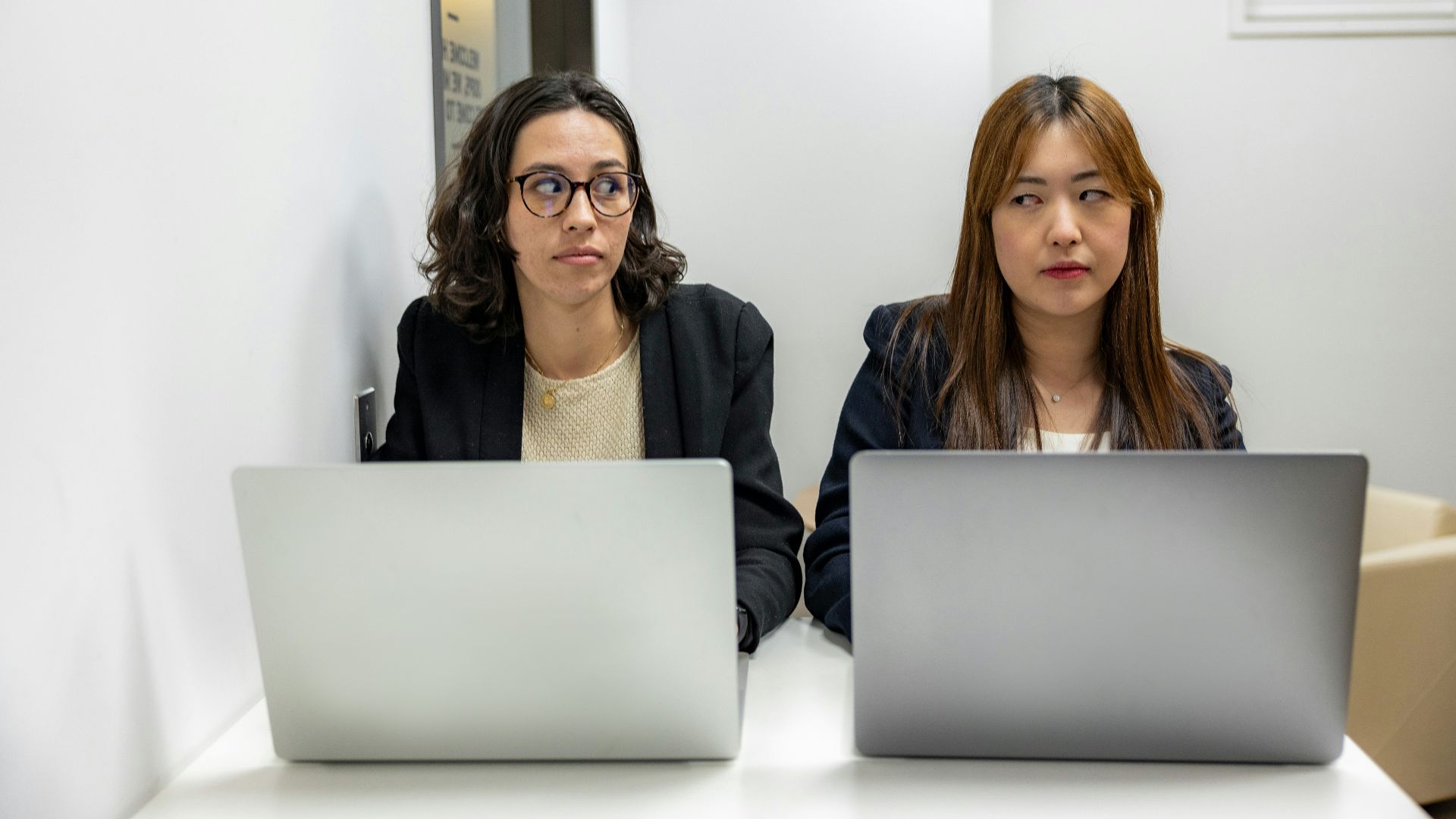 20 everyday habits of people with low emotional intelligence