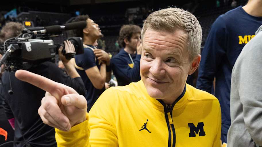 Michigan's Dusty May embraces hostile pregame atmosphere on road vs ...