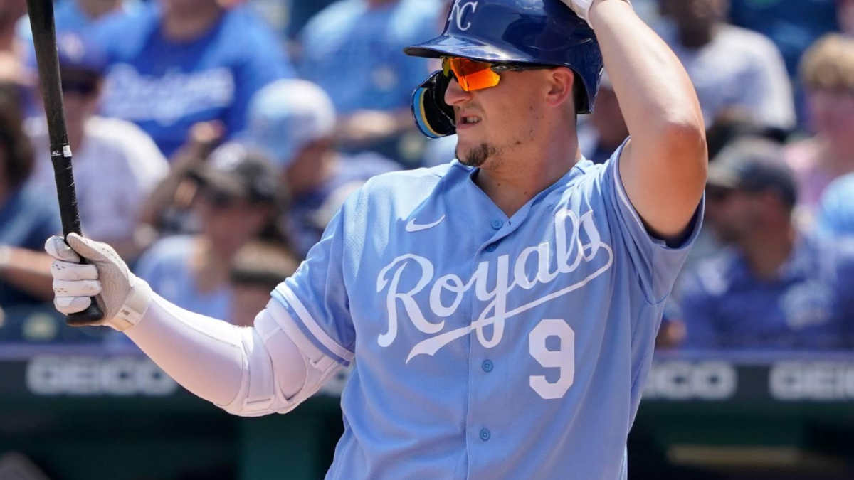 MLB: Goodbye arbitration! Vinnie Pasquantino and Royals strike million ...
