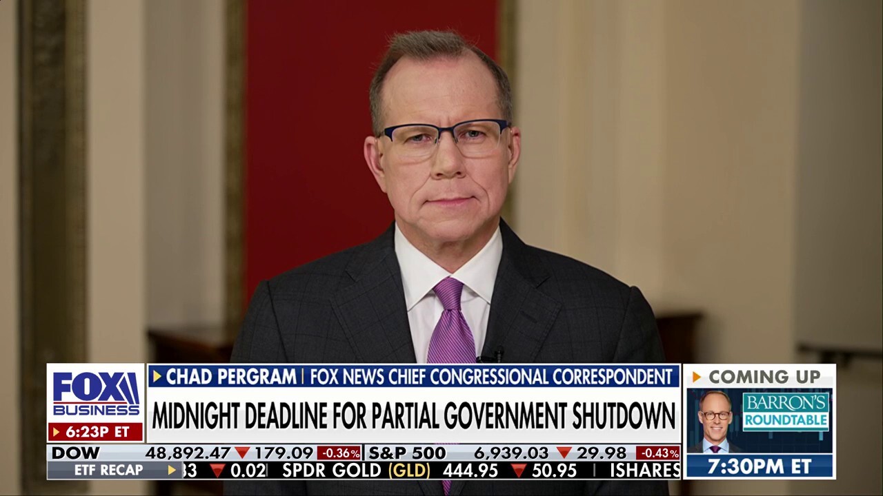 Senate nears vote to pass government funding bills after Dems hold up ...