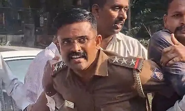 Netizens call cop's behaviour extremely shameful after screaming video ...
