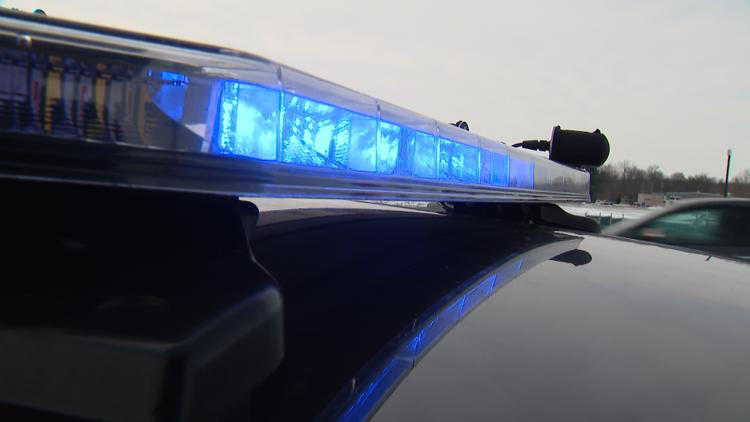 OSHP: 1 dead after 4-vehicle crash in Pickaway County