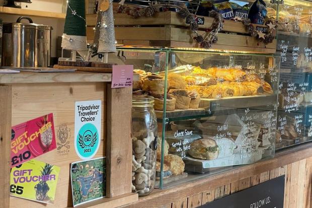 Hidden gem café in Cornwall with stunning lake views and 'tasty ...