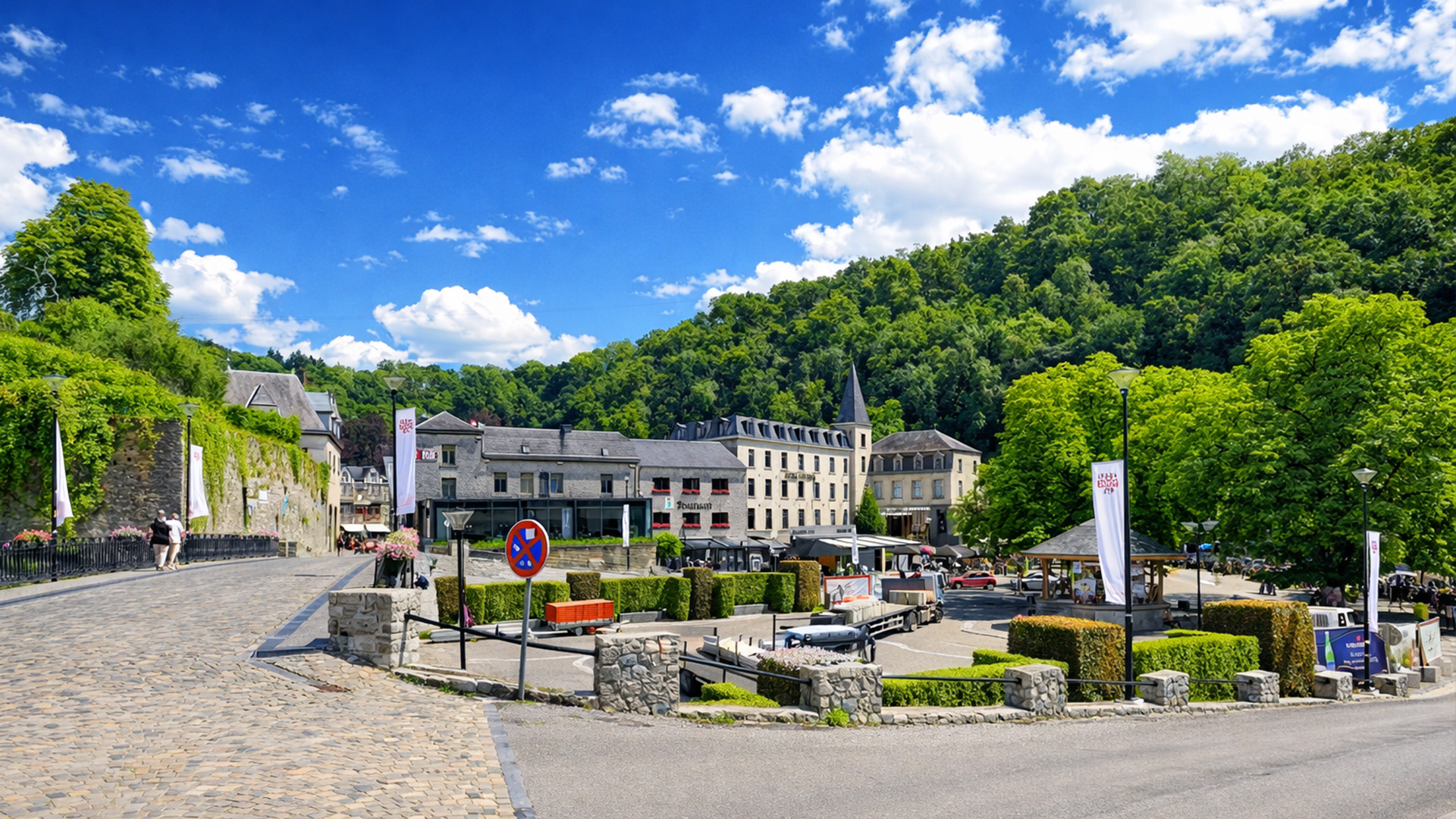 Durbuy Belgium medieval village known as the smallest city (4K)
