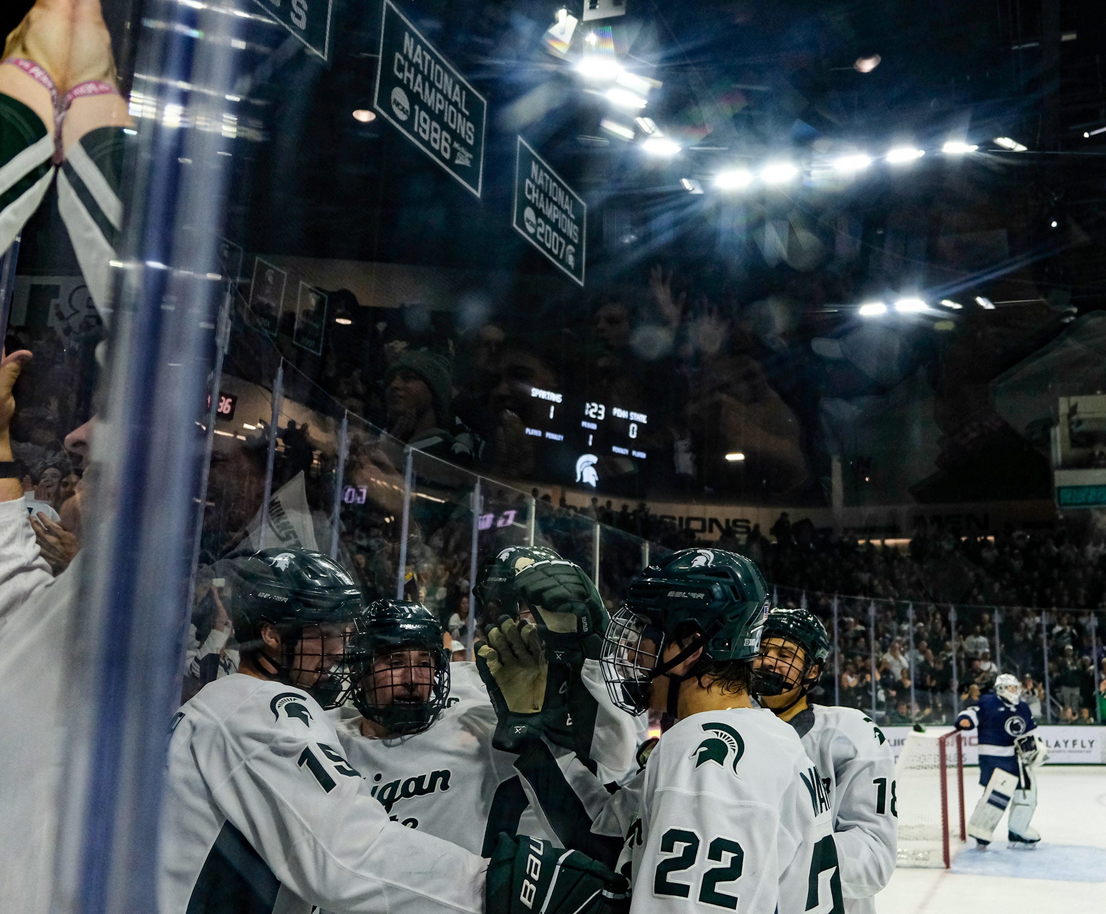 Michigan State hockey earns big road win on Friday against Penn State