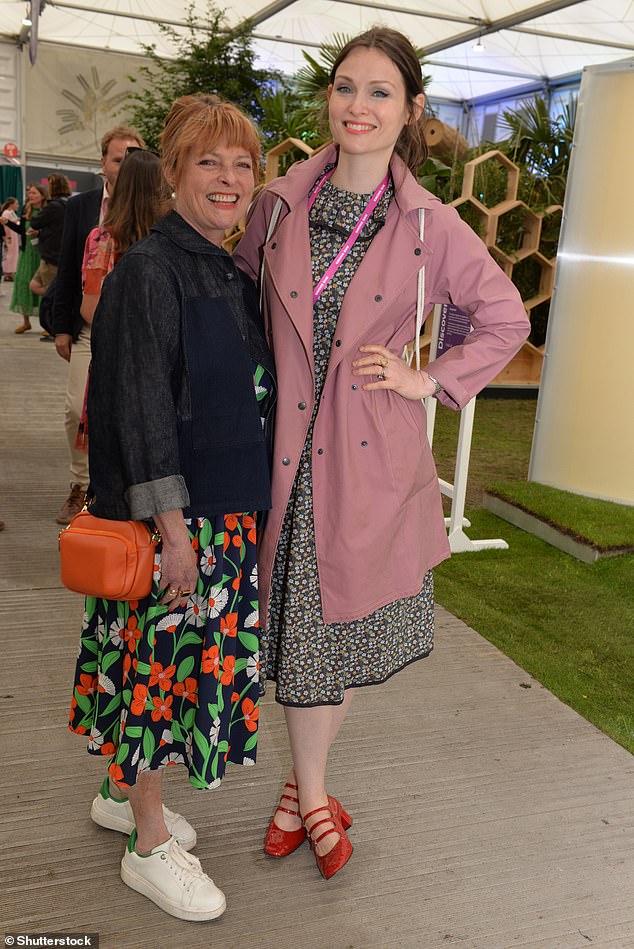 Sophie Ellis-Bextor's mother Janet Ellis opens up about having 10 ...