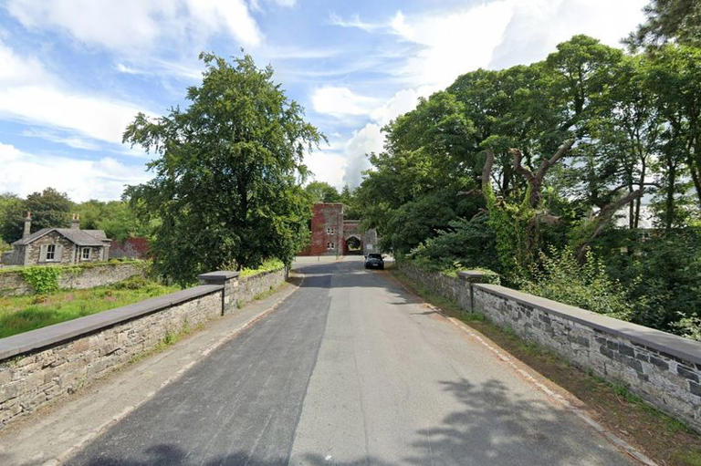 The little known 'graffiti bridge' with hundreds of curious etchings