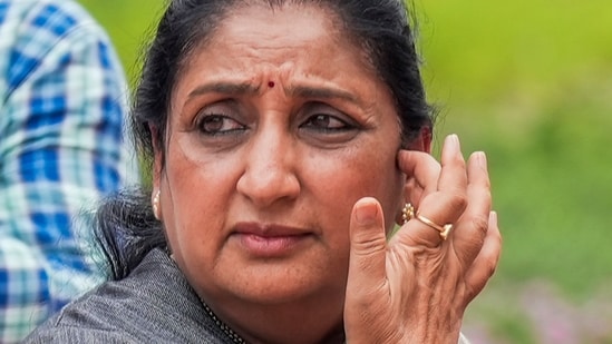 Sunetra Pawar oath-taking live: Sunetra Pawar elected NCP legislature ...