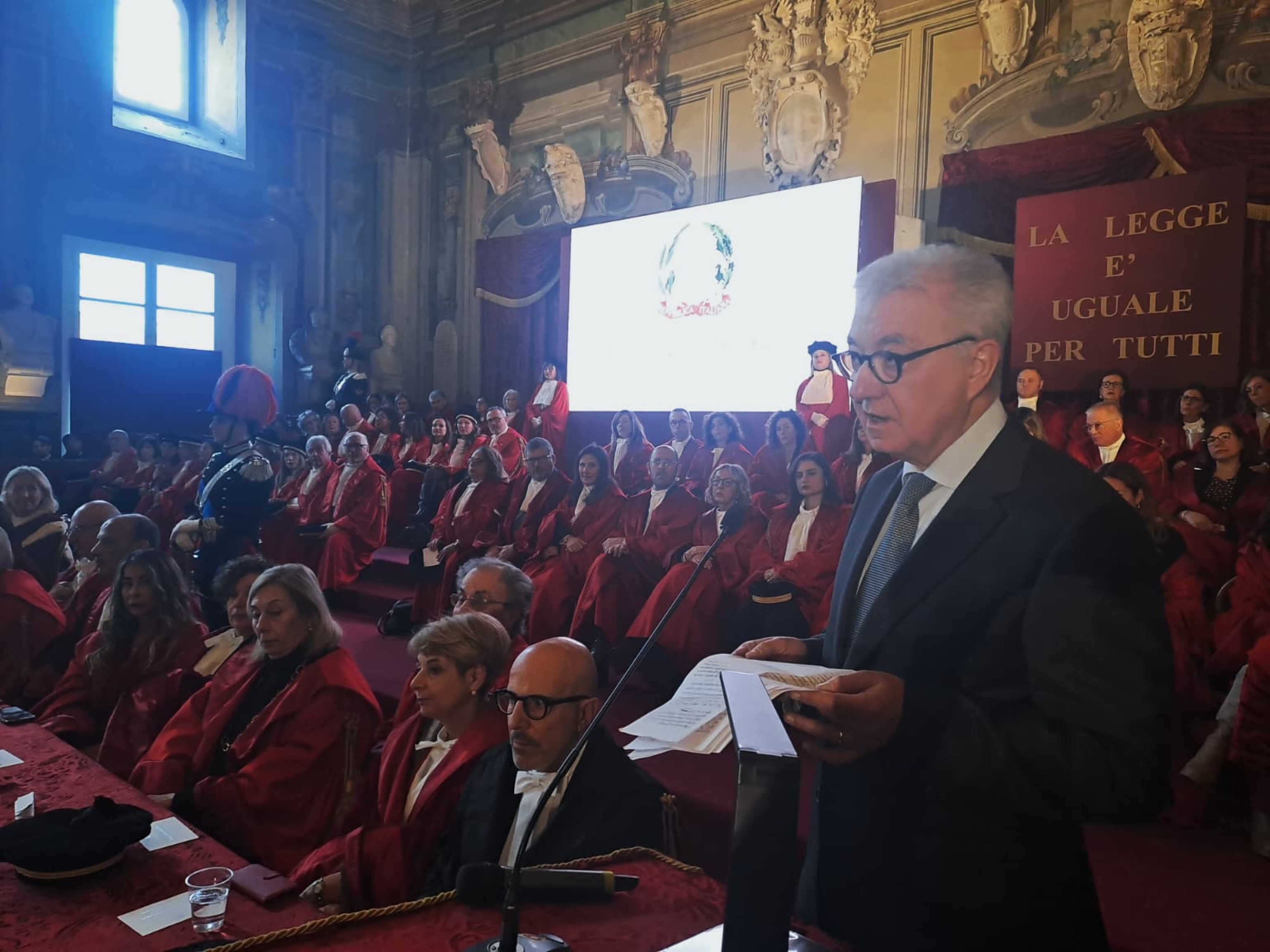 Mantovano, se vince il sì al referendum non ci sarà l'apocalisse