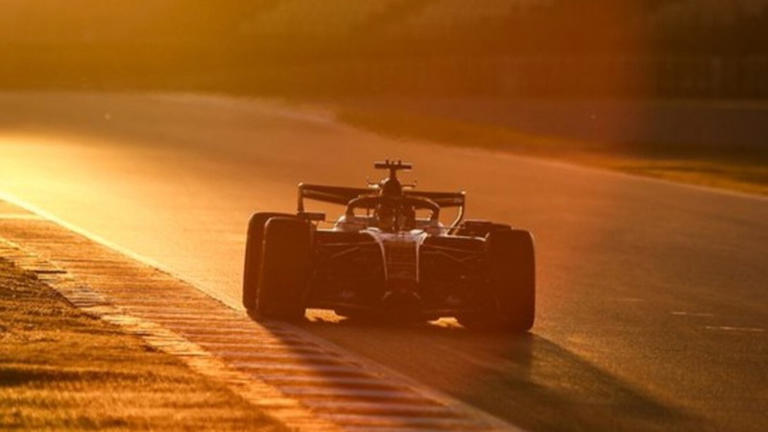 Test F1 Barcellona: affidabilità già alta, Mercedes e Ferrari ok, Aston ...