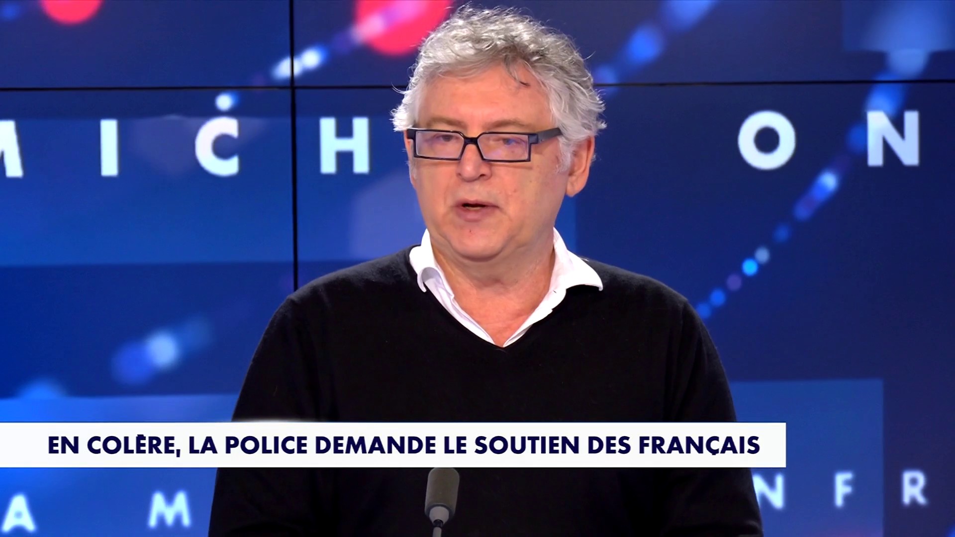 Le philosophe Michel Onfray estime qu'« aujourd'hui, il nous faut un ...