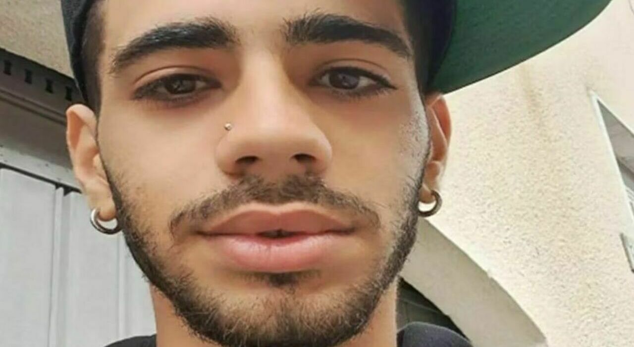 Noah Amiyn Conti morto a 19 anni: era stato ricoverato per un disturbo ...