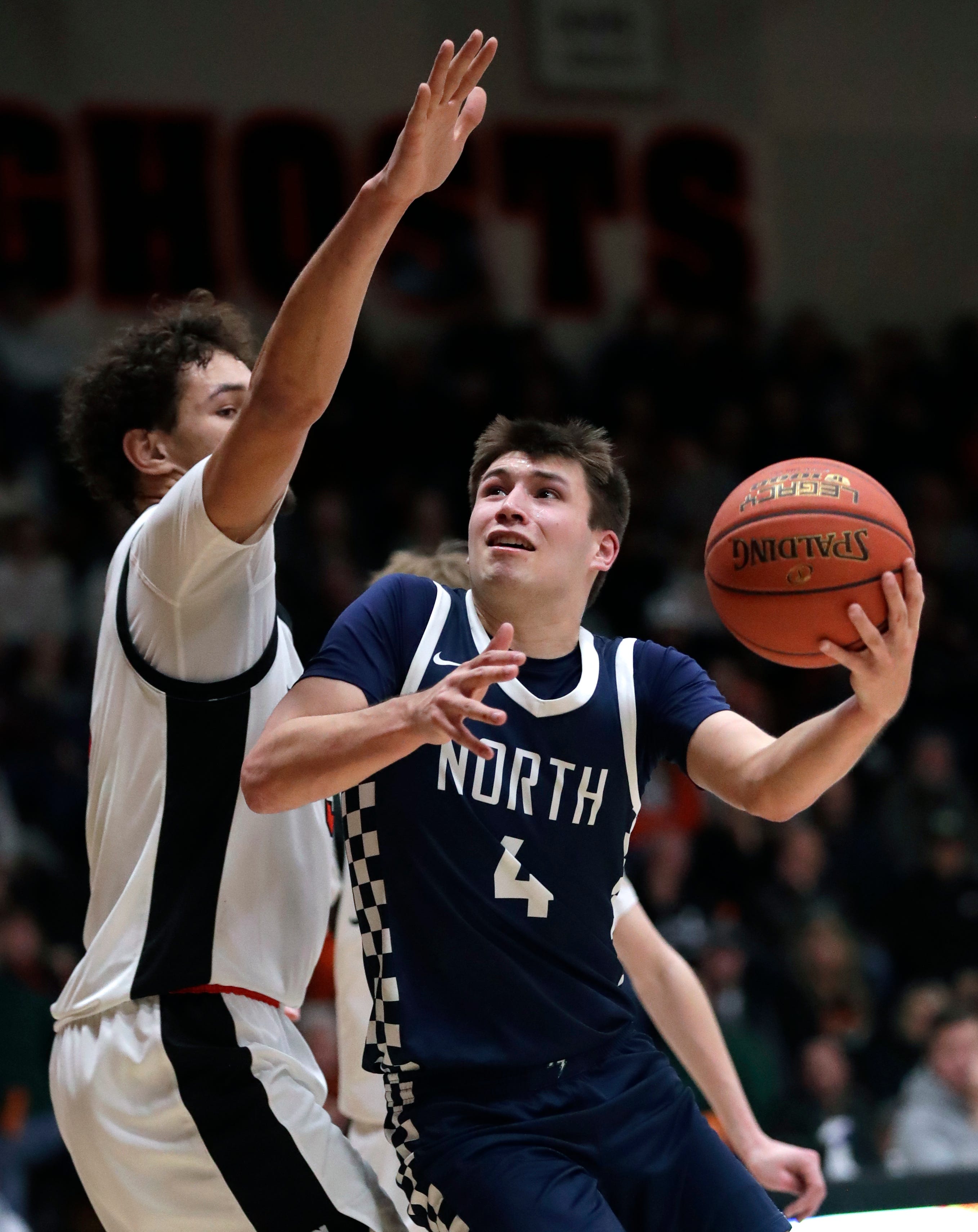 Appleton North beats Kaukauna to earn tie atop FVA standings