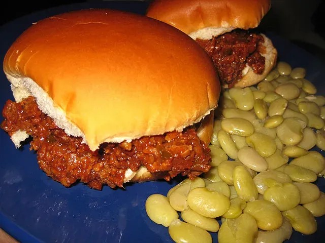 If you grew up in the '80s, these 8 meals were regularly on the table