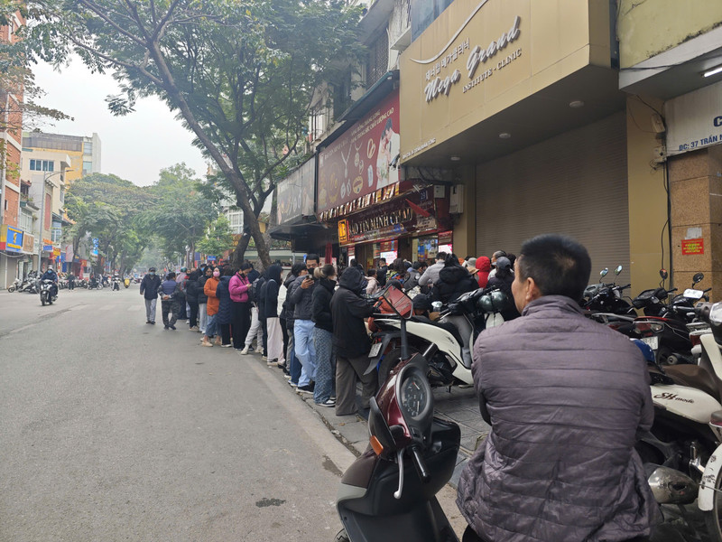 Từ đỉnh lịch sử đến cú giảm sốc: Vì sao giá vàng quay đầu mạnh?