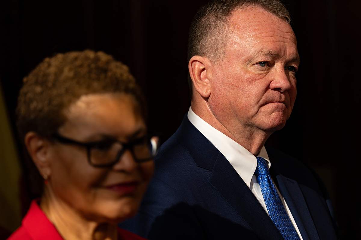 LAPD chief says enforcing ICE mask ban could cause armed conflict ...