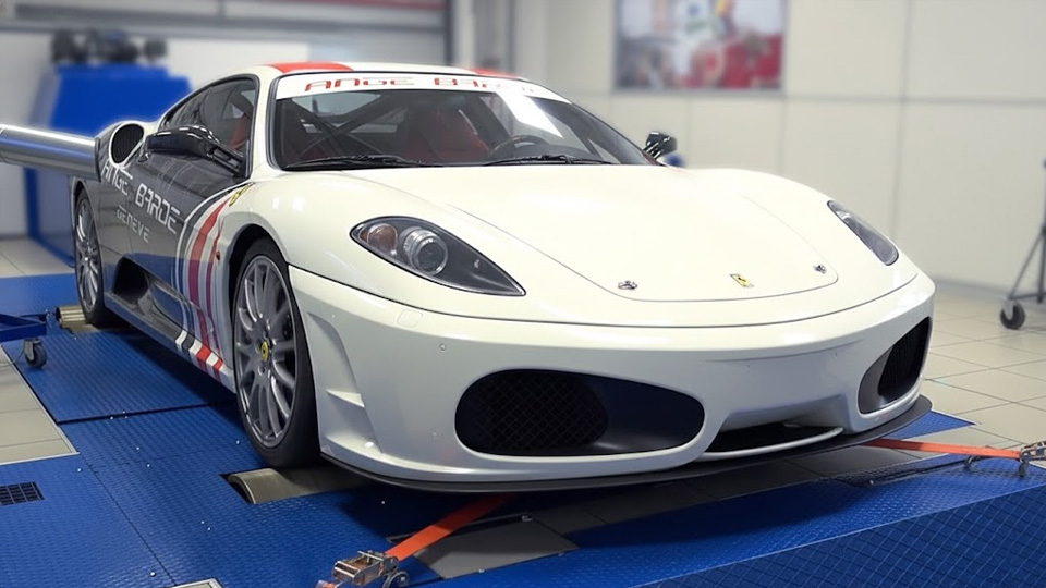 Ferrari 430 Scuderia V8 sound on dyno
