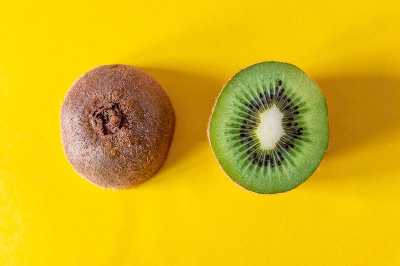 Here's what eating kiwi every day does to your body